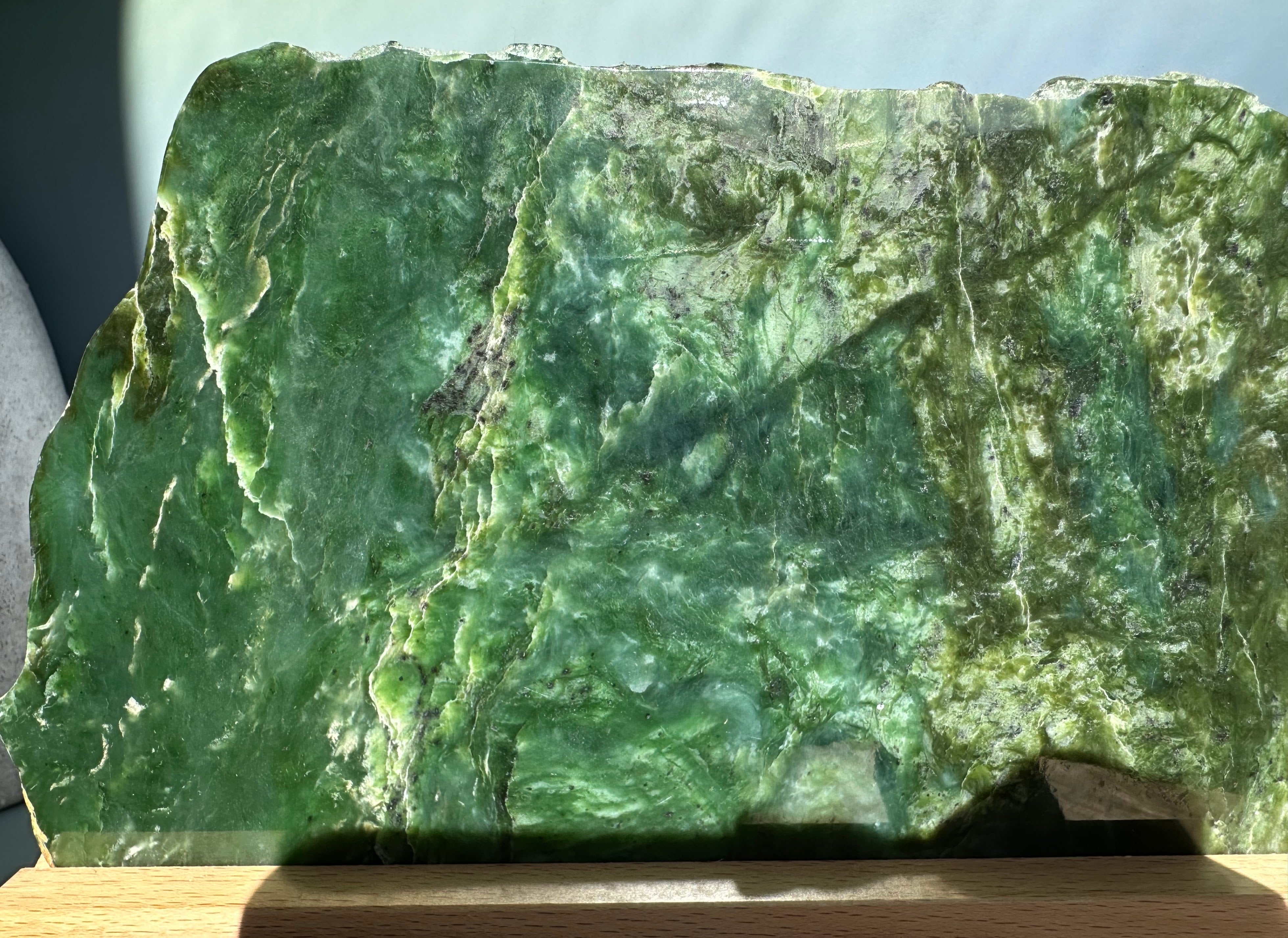 Canadian Jade Slab on base, 9.25" – Jade Mine