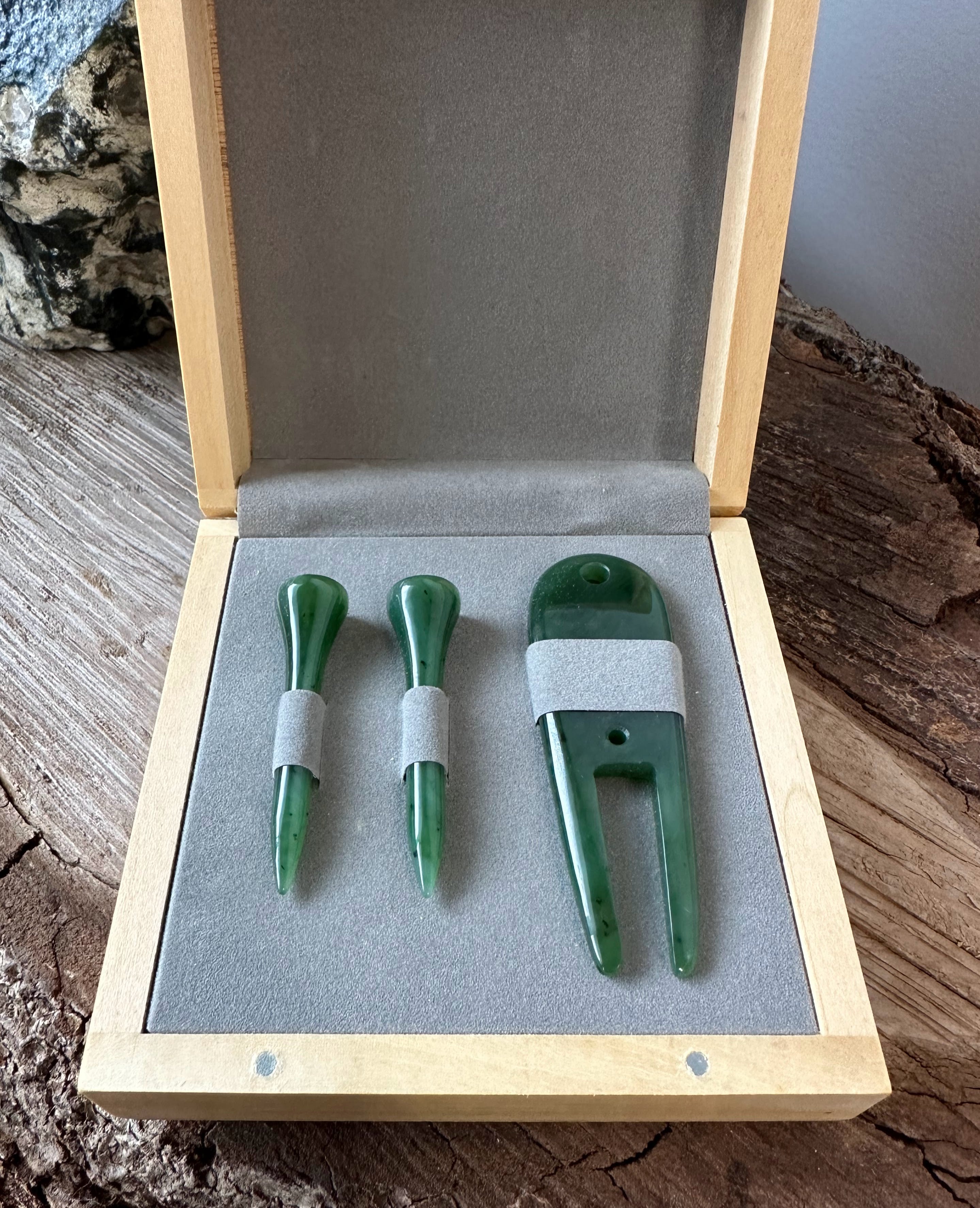 Golf Tee Box Set w/o ball – Jade Mine