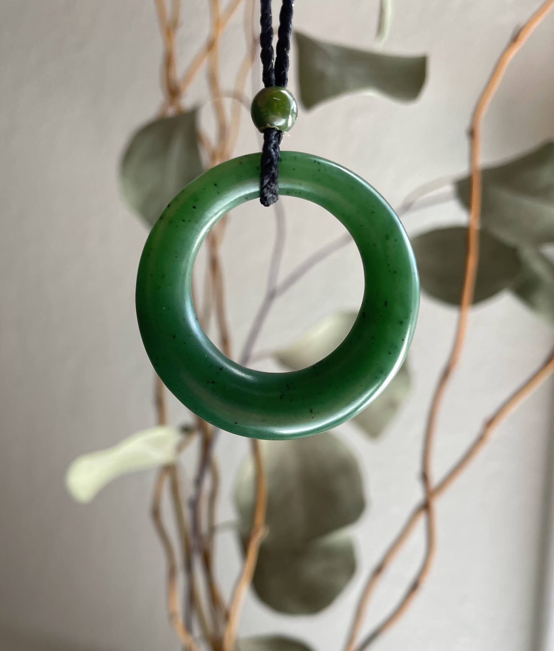 Round Jade Pendant, 37.5mm – Jade Mine